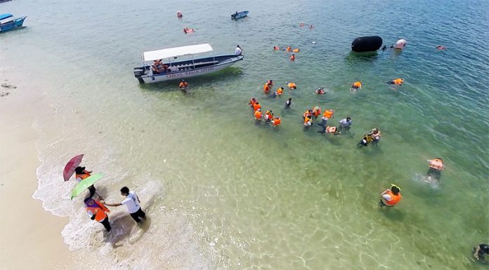 8 Lokasi Wajib Terjah Di Labuan. Paling Best Nak Beli Coklat & Minyak ...