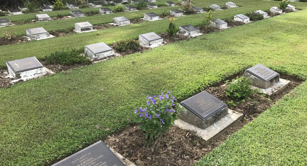 8 Lokasi Wajib Terjah Di Labuan. Paling Best Nak Beli Coklat & Minyak ...