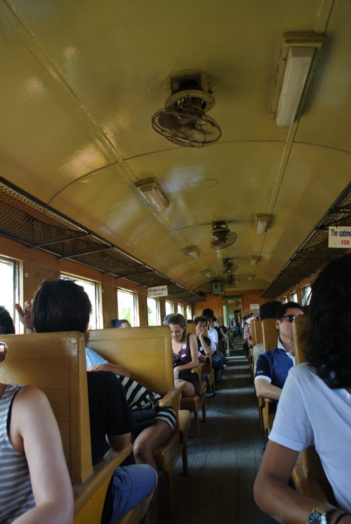 Perasaan Sayu Menyelubungi, Tatkala Menoraka ‘Landasan Keretapi Maut ...