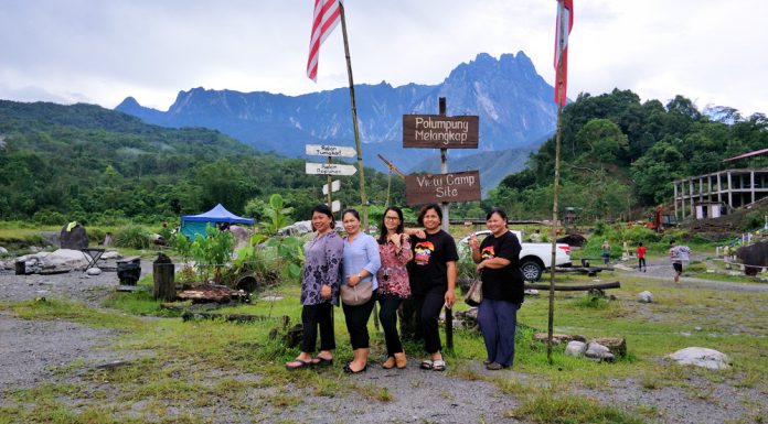 Camping View Gunung Kinabalu. Indahnya..Nak Menangis Rasa!