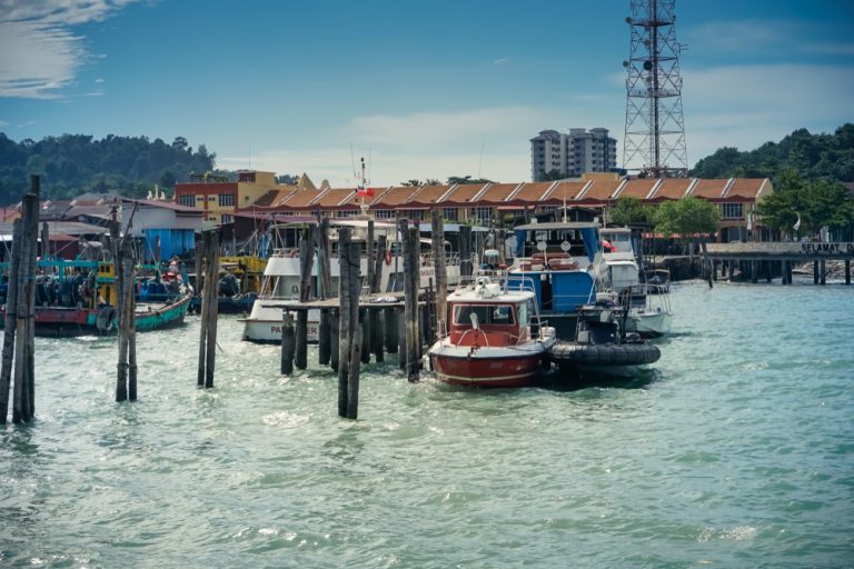 Pulau Pangkor Dah Jadi Pulau Bebas Cukai. Jom Beli Coklat Murah!