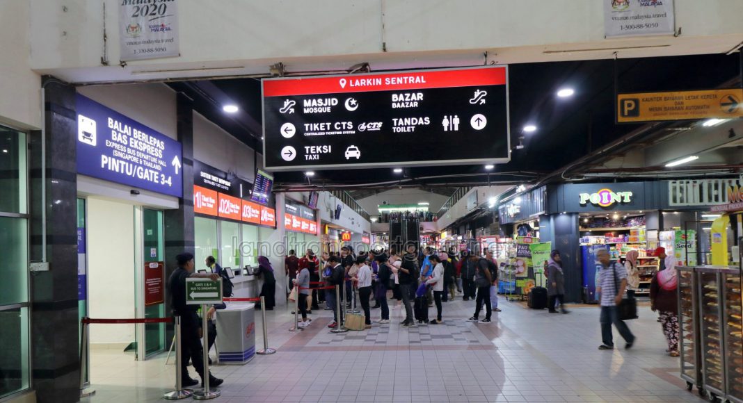 Terminal Bas Larkin Sentral Kembali Beroperasi. Tiket Balik Raya Tidak ...