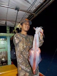 8 Port Candat Sotong Di Terengganu, Ini Waktu Terbaik Kalau Nak Pergi
