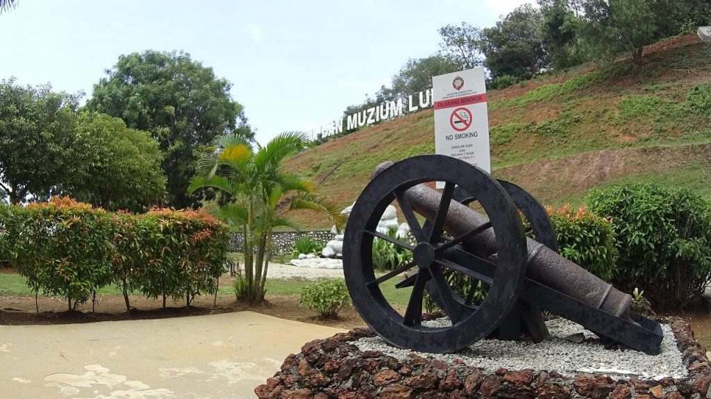 'Perigi Beracun' Tinggalan Sejarah Unik Kota Lukut Di Muzium Lukut Port ...