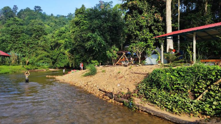 Boleh Gelongsor Terus Sampai Sungai, Tarikan Best Camping Di Sojuk ...