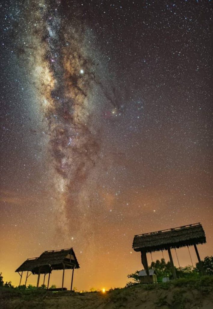 Saksikan Malam Ini Fenomena Hujan Meteor Perseids