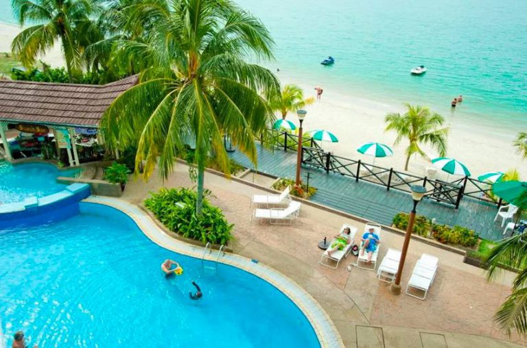 Ini 10 Hotel & Resort Tepi Pantai Paling Best, Kalau Layan Staycation ...