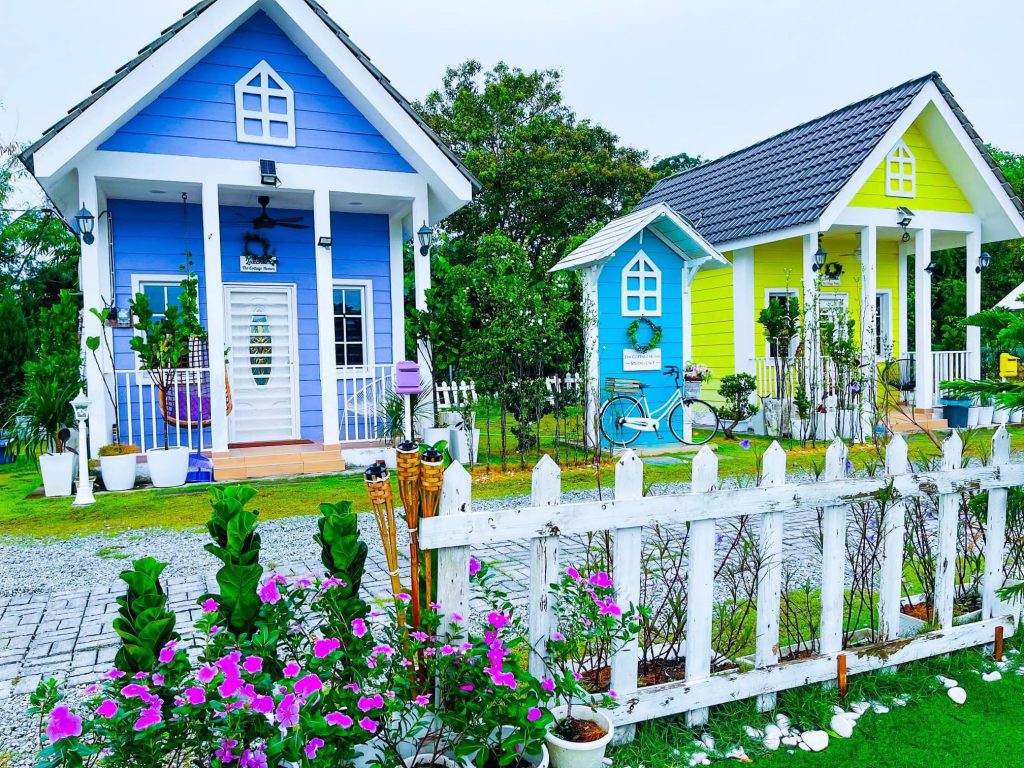 Percutian Ala Desa Inggeris Di Cottage Homes PD, Cottage Cantik Warna ...