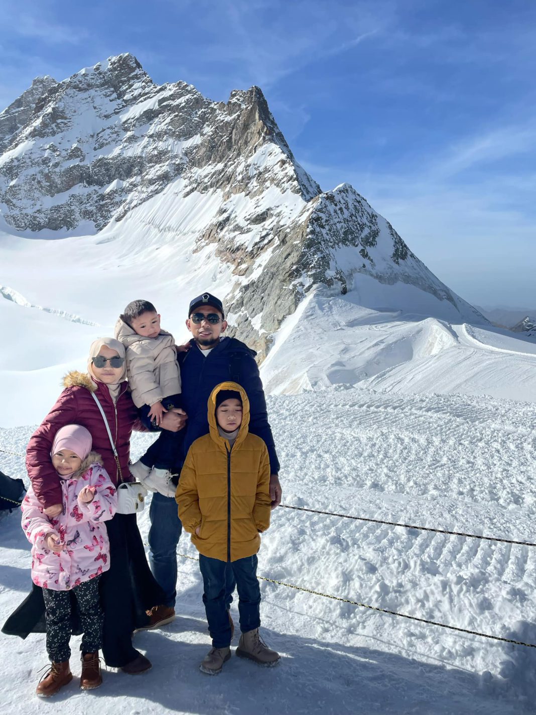 Wanita Ini Kongsi Trip DIY Family Ke Switzerland. Guna STP Naik Turun ...