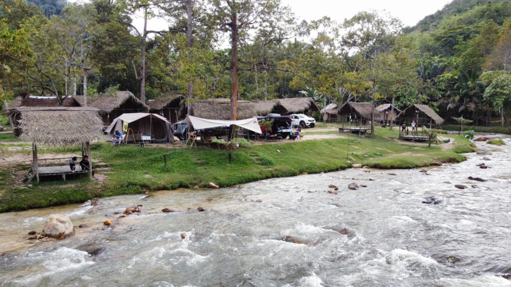 Camping di Kg Gepeh Hulu, Kuala Mu Bagai Berdamai Dengan Alam. Lepak ...