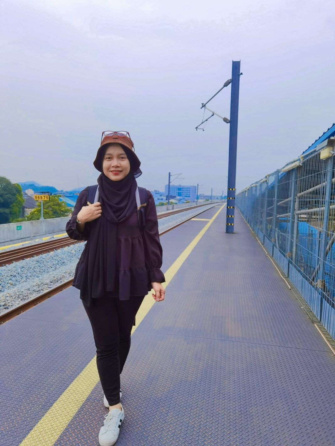 Naik Tren Dari Kajang Ke Kluang, Johor. Boleh Singgah Gunung Lambak!