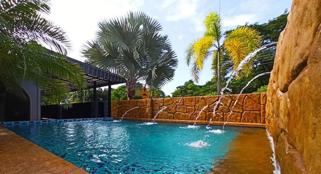 Senarai Homestay Di Perak Yang Ada Private Pool, Semua Best!