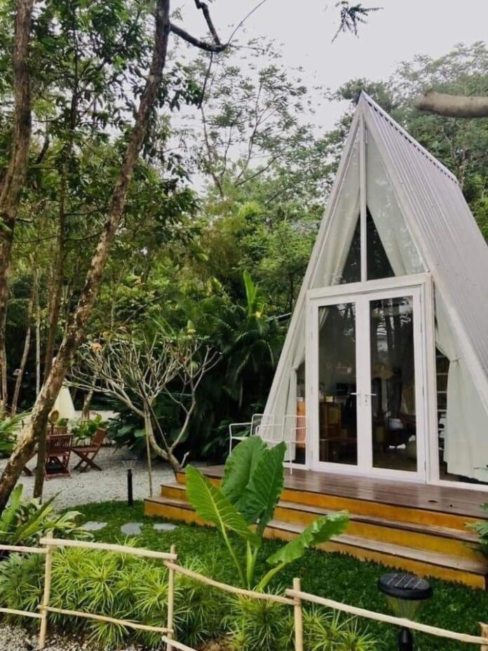 Keunikan Villa Takun Rawang, Tempat Glamping Untuk Berdamai Dengan Alam