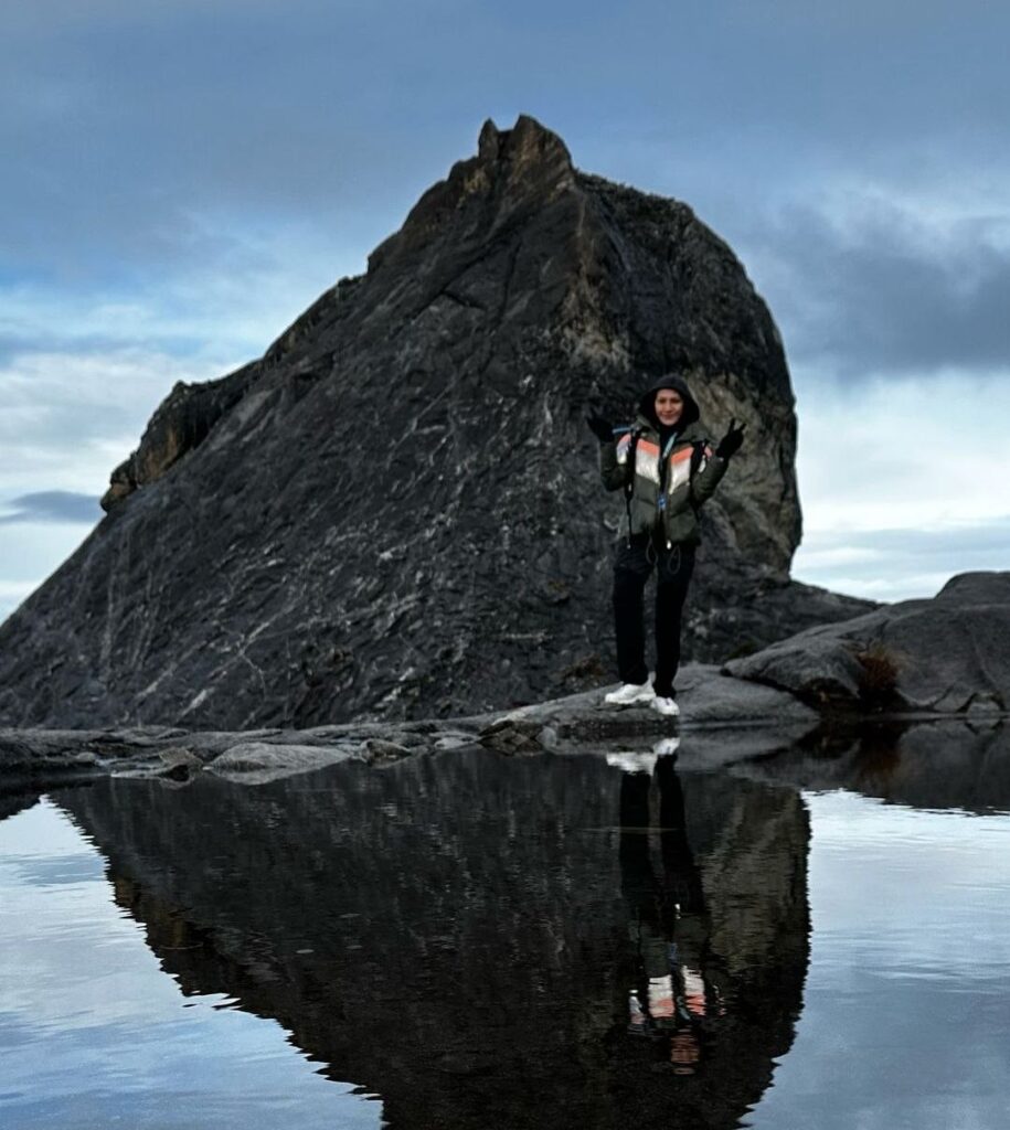 Sherry Ibrahim Berjaya Menakluki Puncak Gunung Kinabalu Sabah, Tahniah! - Libur